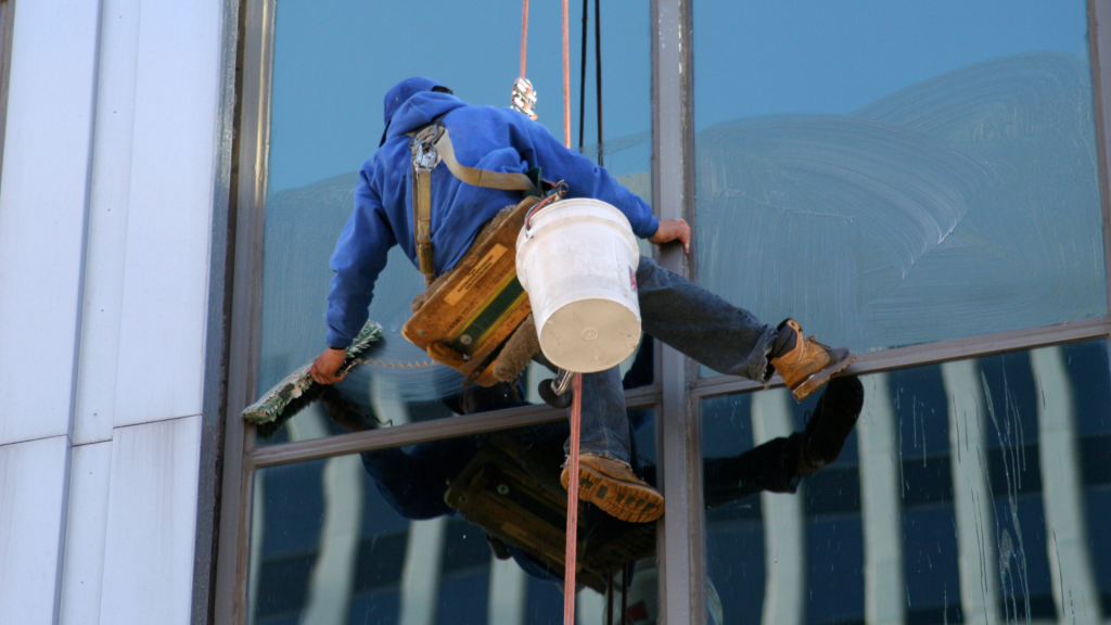Do You Tip Window Washers – Tips & Tricks 101