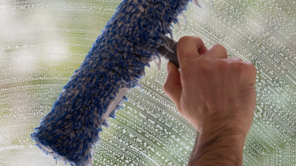 Do You Tip Window Washers – Tips & Tricks 101